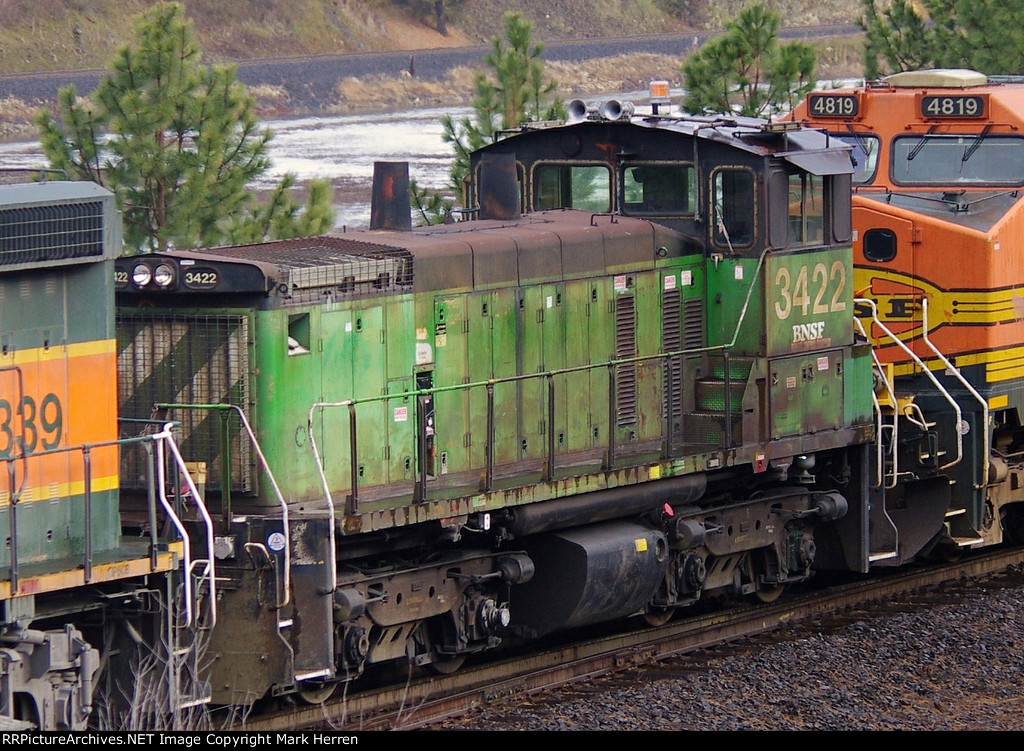 BNSF 3422